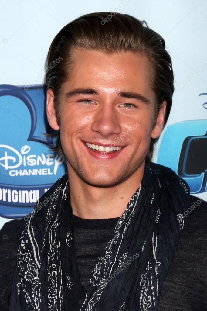 Cloud 9 Disney Luke Benward