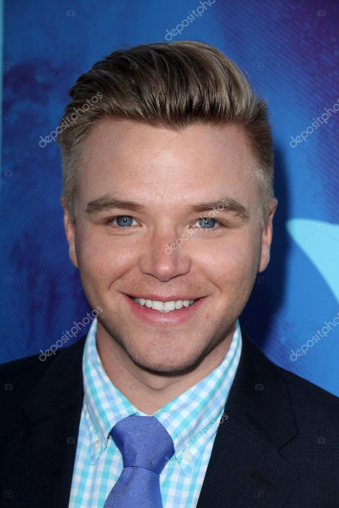 Brett Davern