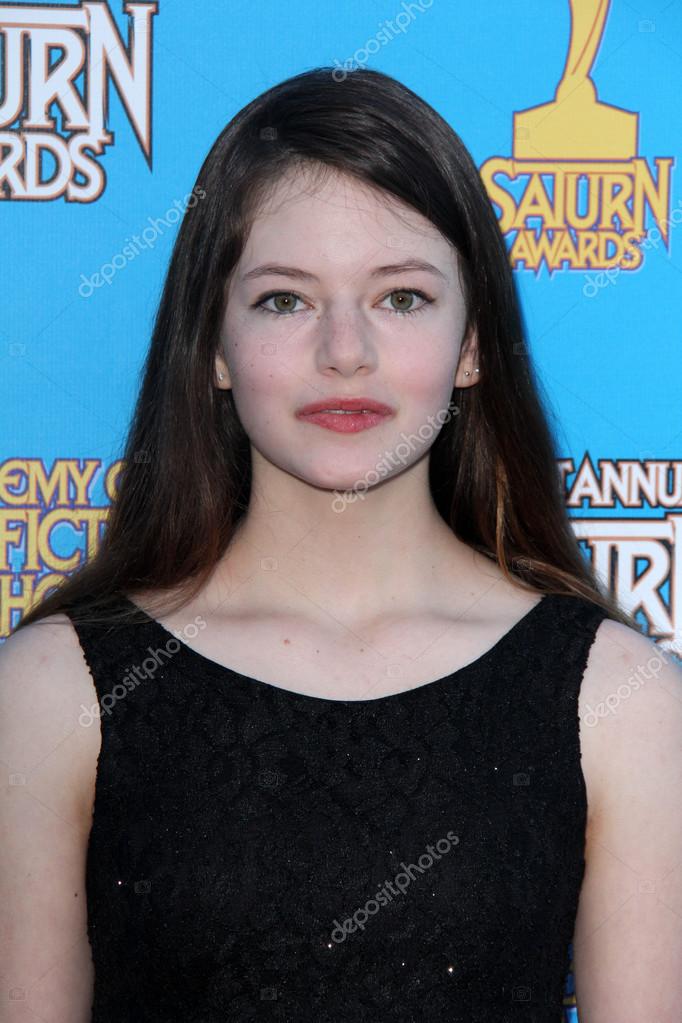 Mackenzie Fox's Instagram, Twitter & Facebook on IDCrawl