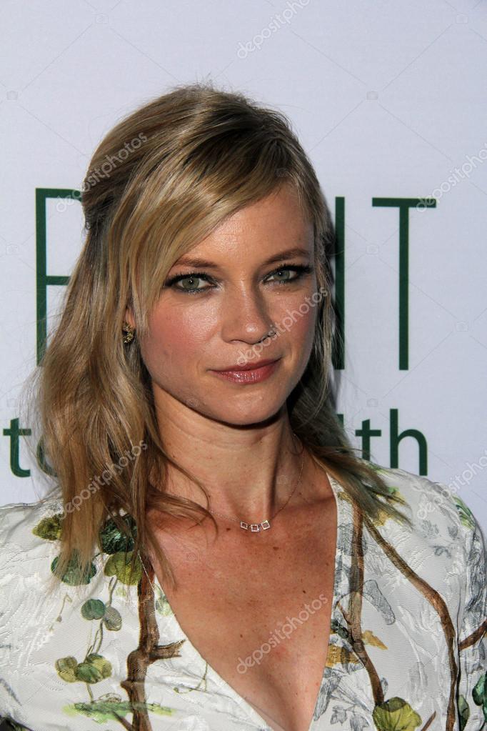 Actress Amy Smart — Stock Editorial Photo © s_bukley #83216264