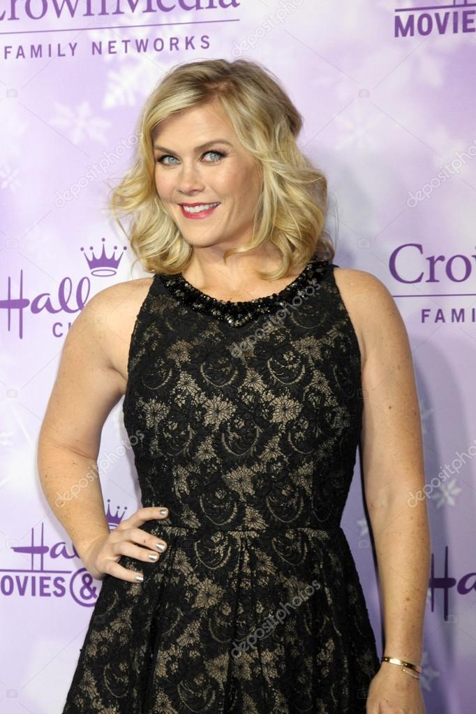 Alison Sweeney Hairstyles