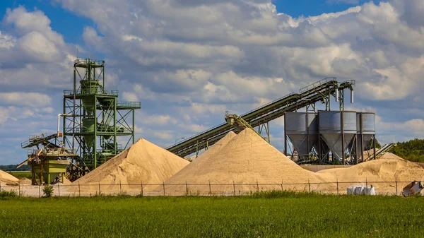 Aggregates extraction plant Stock Photos, Royalty Free Aggregates ...