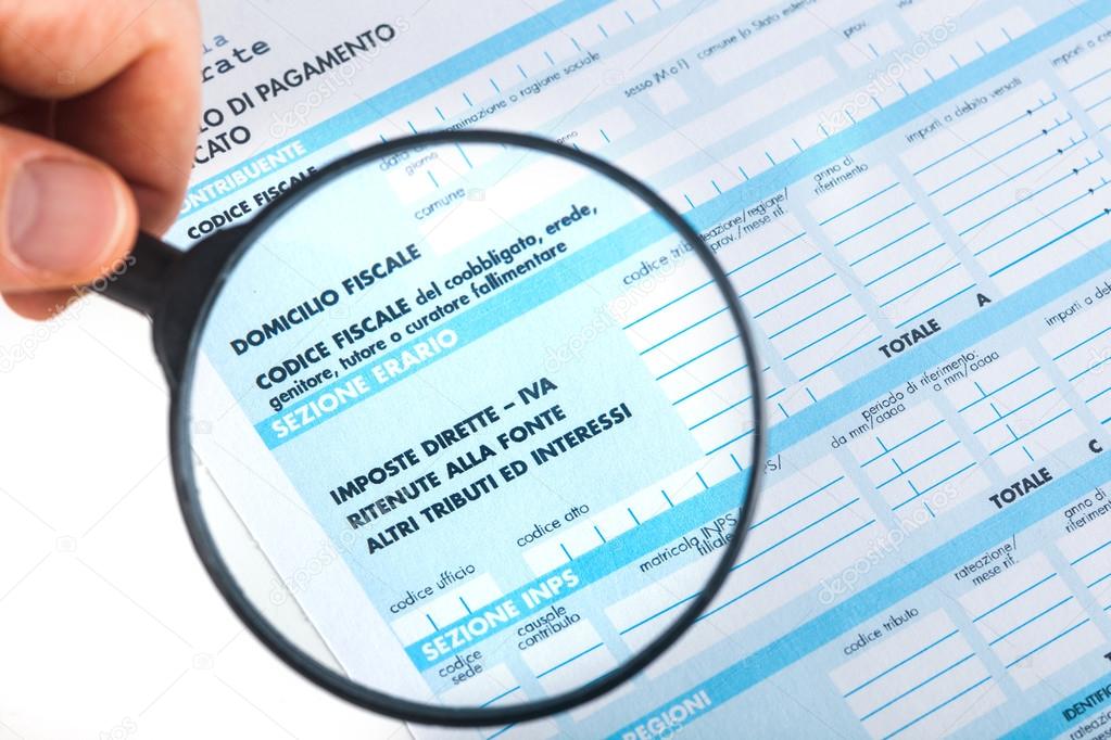 F24 for the tax return in Italy. Stock Photo by ©AntonioGravante 64749091