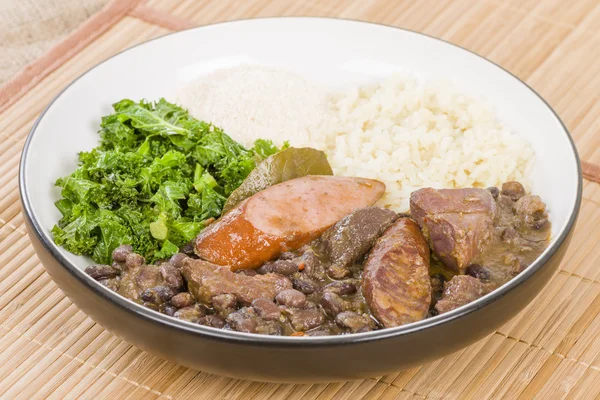 Fotos de Prato de feijoada, Imagens de Prato de feijoada sem royalties ...