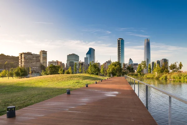 Skyline Edificios Los Distritos Vitacura Providencia Del Parque ...