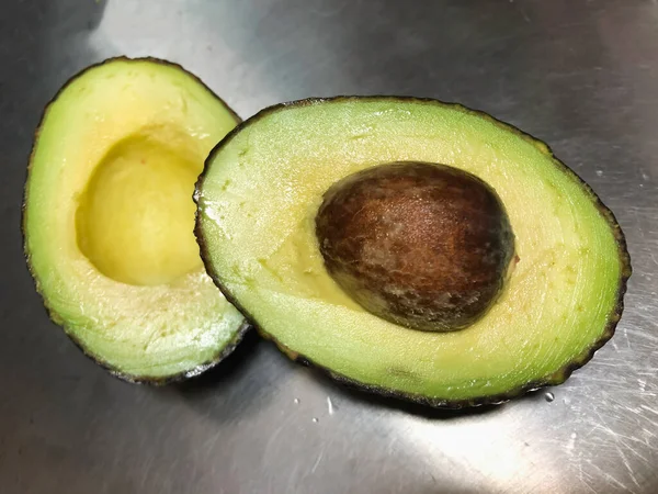 Fotos de Abacate mexicano, Imagens de Abacate mexicano sem royalties ...