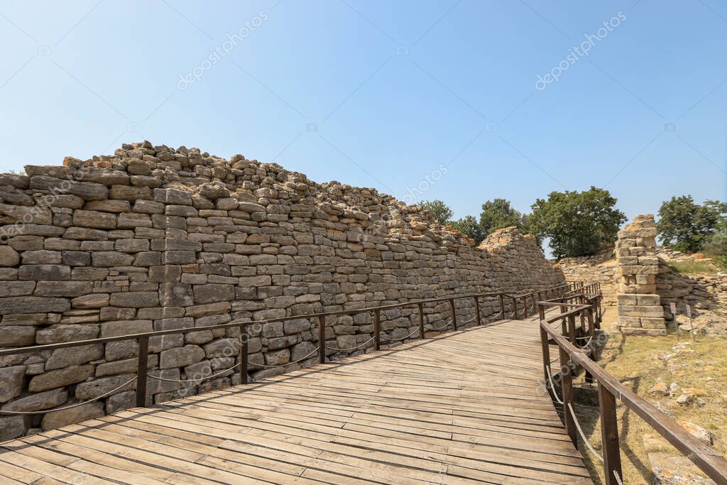 Canakkale - Turquía 01.July.2021 Vista desde el sitio arqueológico de ...