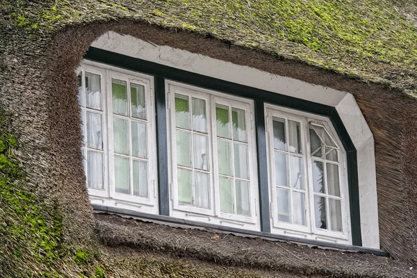 ᐈ Hobbit homes stock images, Royalty Free hobbit hole pictures ...