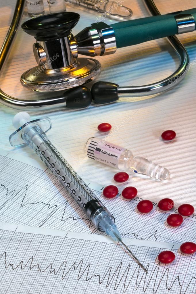 Heart Attack - Emergency Injection of Adrenaline — Stock Photo © Steve ...