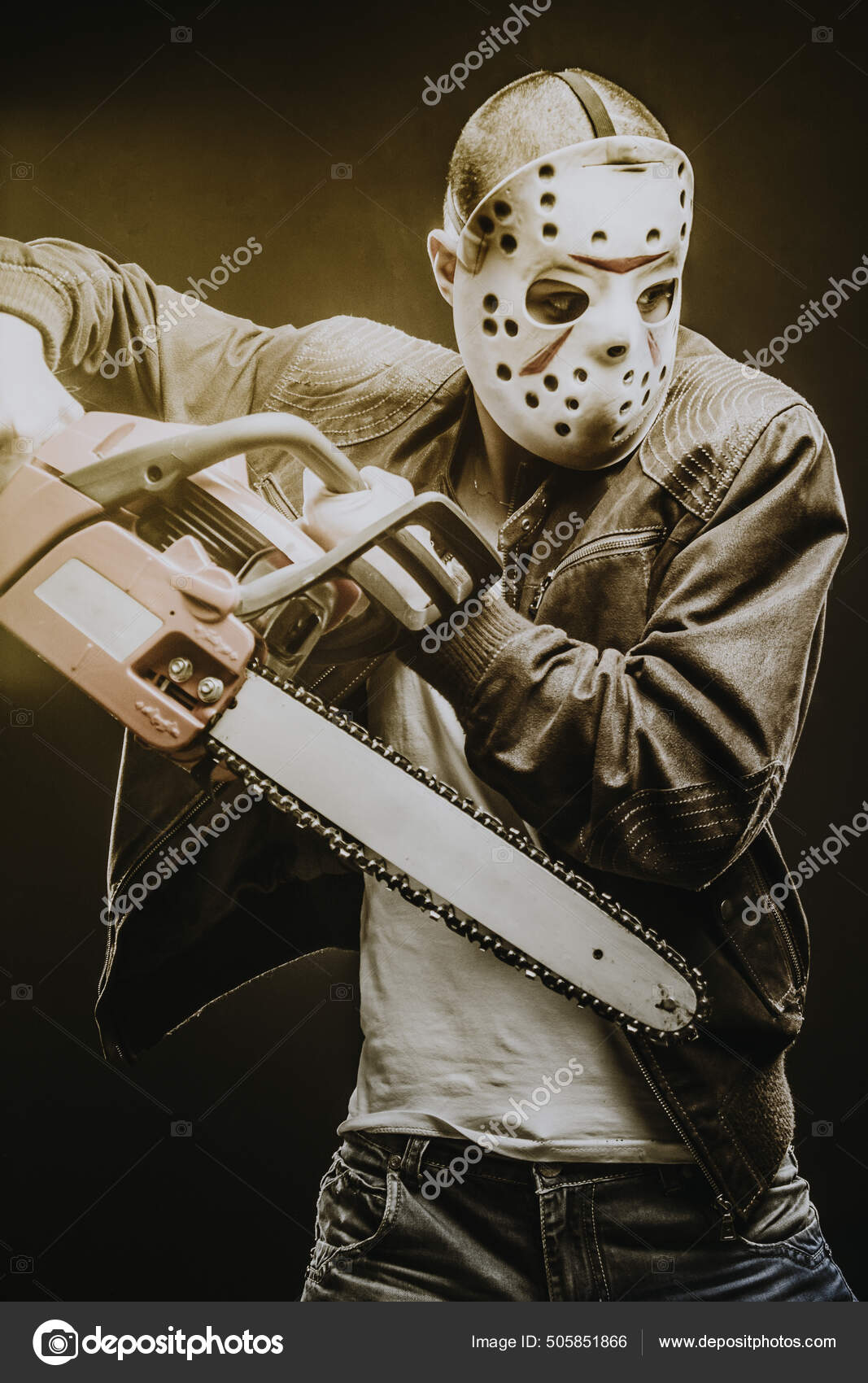 Killer With Chainsaw