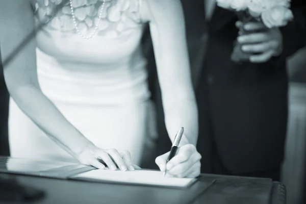 Signing marriage certificate Stock Photos, Royalty Free Signing ...