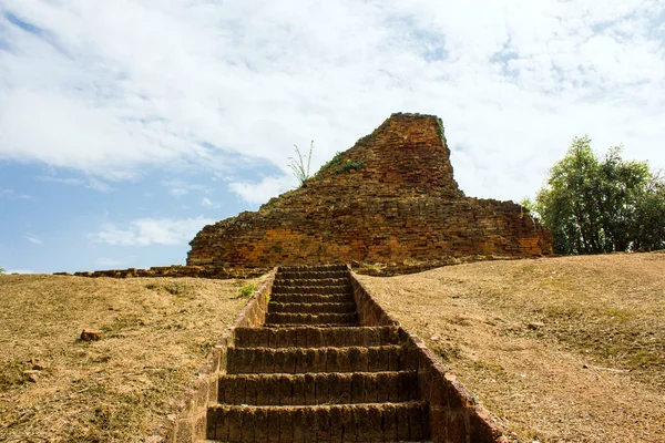 Mud brick pyramid Stock Photos, Royalty Free Mud brick pyramid Images ...