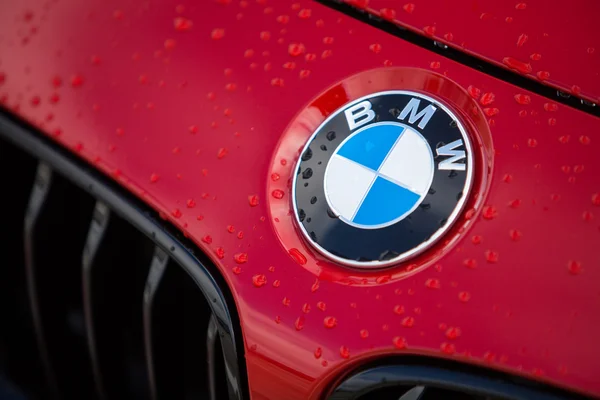 BMW logo – Stock Editorial Photo © bizoon #29487097
