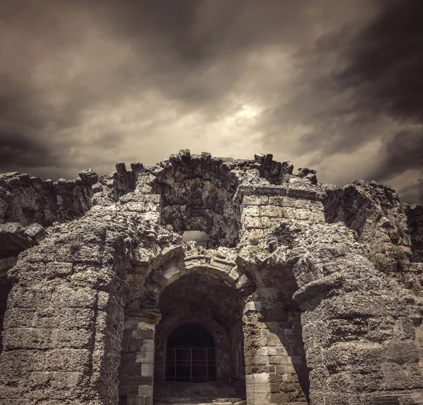 Ghost castle Pictures, Ghost castle Stock Photos & Images | Depositphotos®