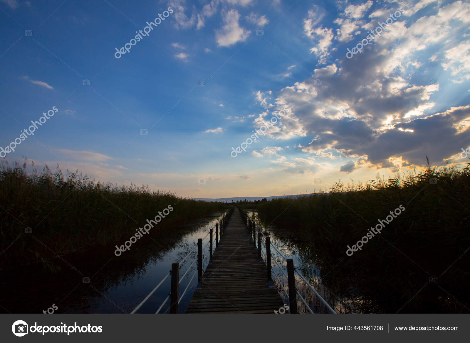 Sultan Marshes Located Triangle Formed Develi Yahyal Yeilhisar ...