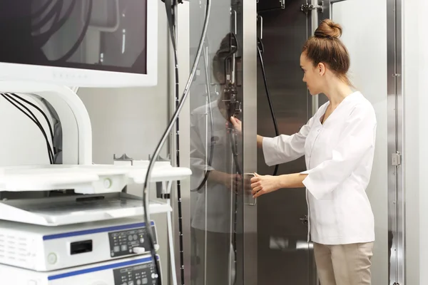 Rectoscopia fotos de stock, imágenes de Rectoscopia sin royalties ...