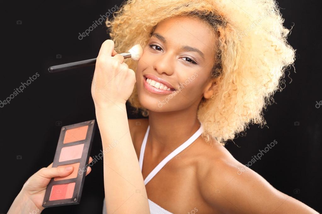 Cómo elegir el color rosa para el tipo de piel? 2022