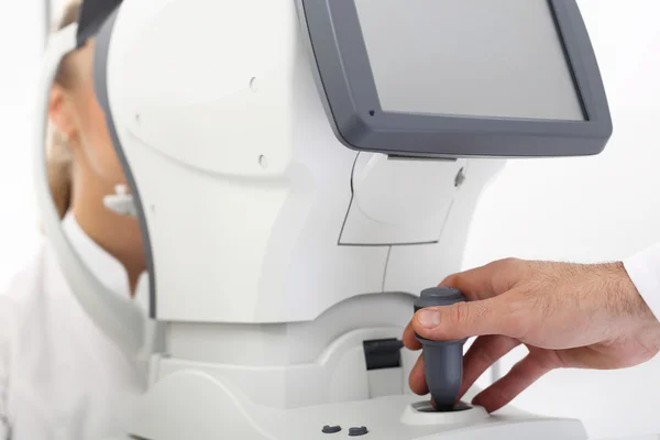 Eye vision test Stock Photos, Royalty Free Eye vision test Images ...