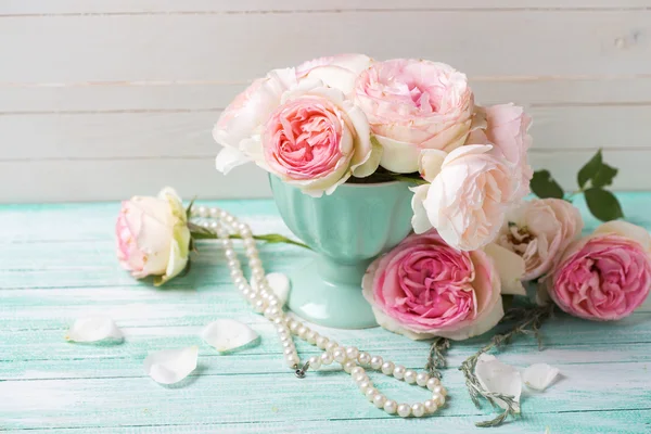 Sweet pink roses flowers — Stock Photo © daffodil #79375350
