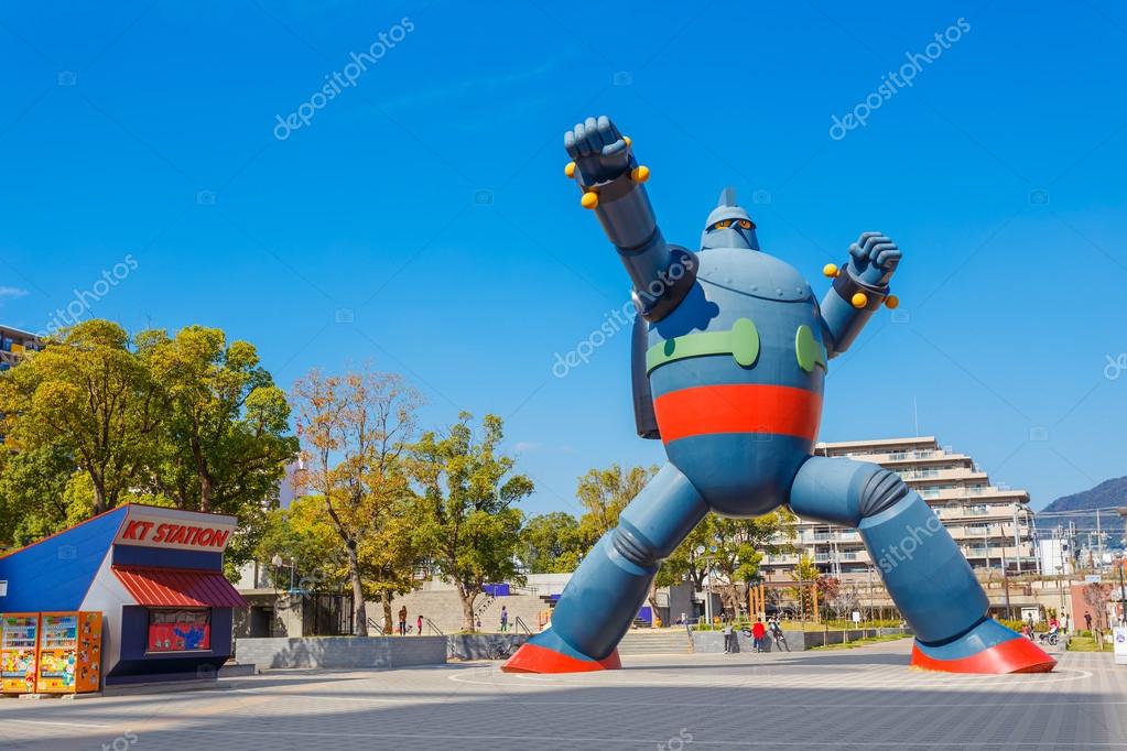 Gigantor Robot in Kobe, Japan — Stock Editorial Photo © cowardlion #68326997