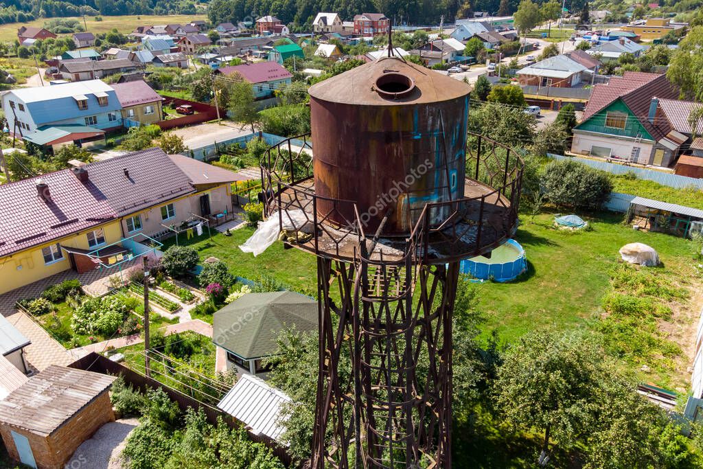 Torre de agua de diseño hiperboloide por el ingeniero Shukhov en el ...