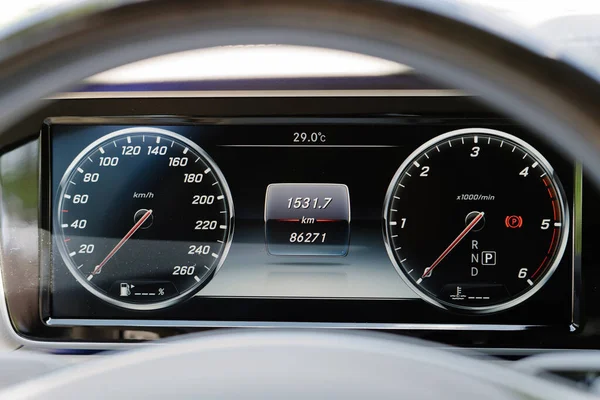 Car cluster Images - Search Images on Everypixel