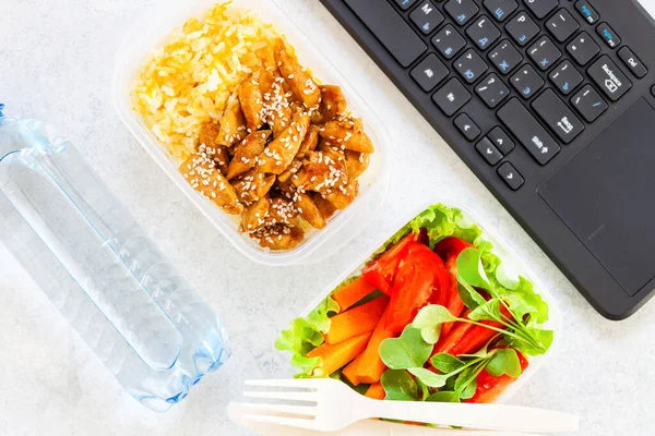 Lunch boxes with food ready to go for work or school, or dieting ...
