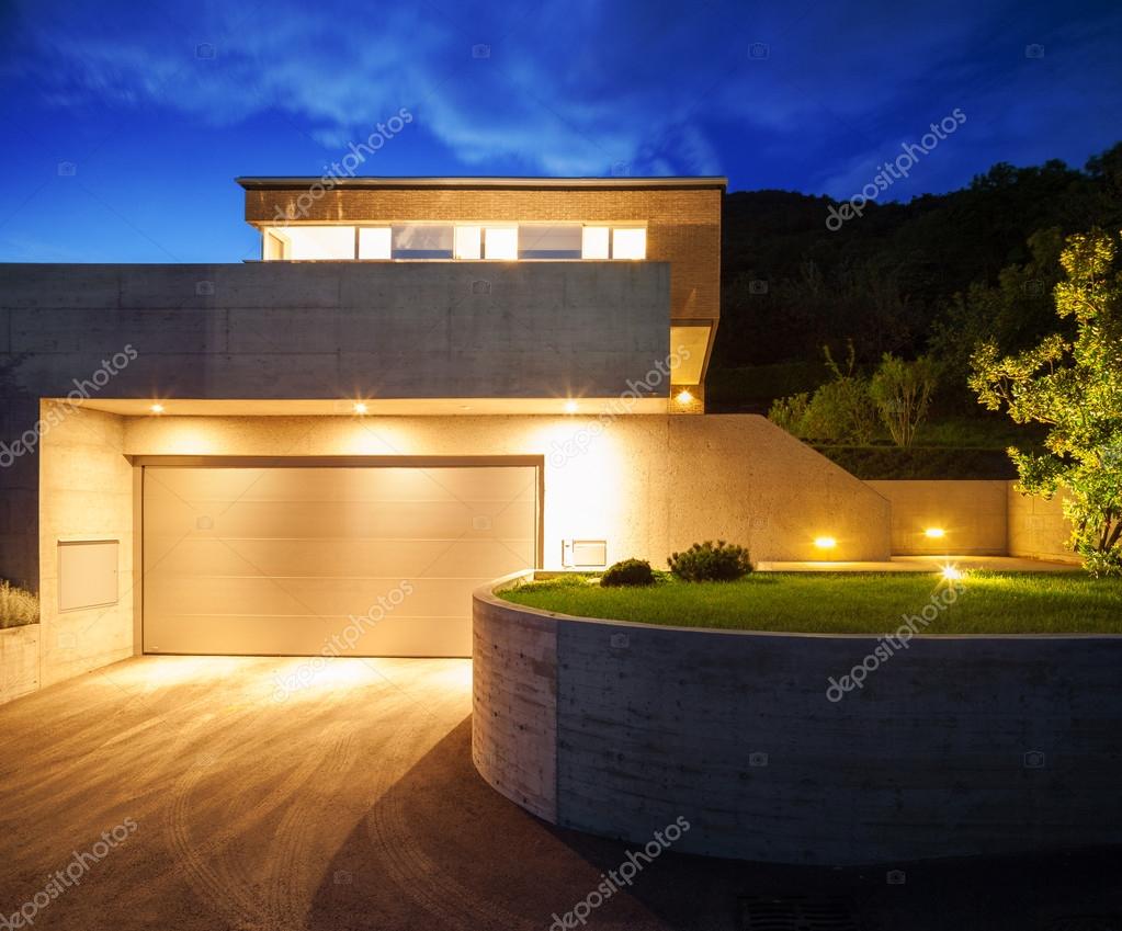 Design villa, night view Stock Photo by ©Zveiger 59035349