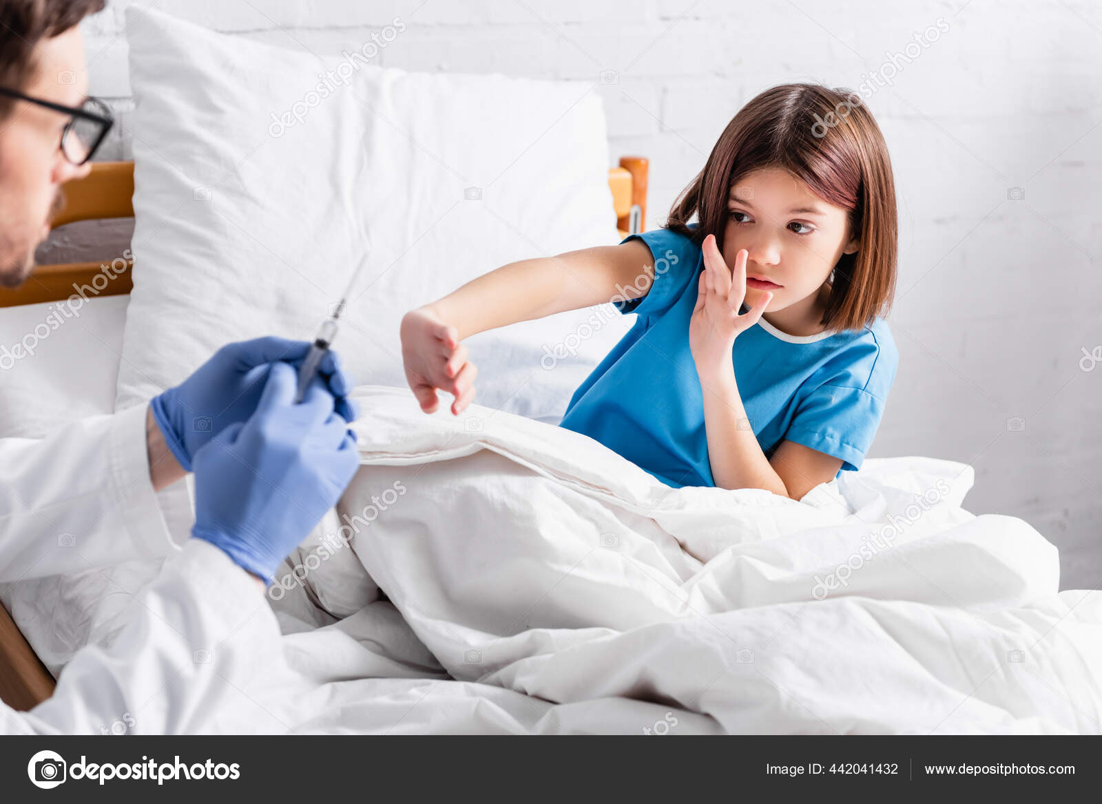 Pediatrician Holding Syringe Scared Child Showing Stop Gesture Blurred ...