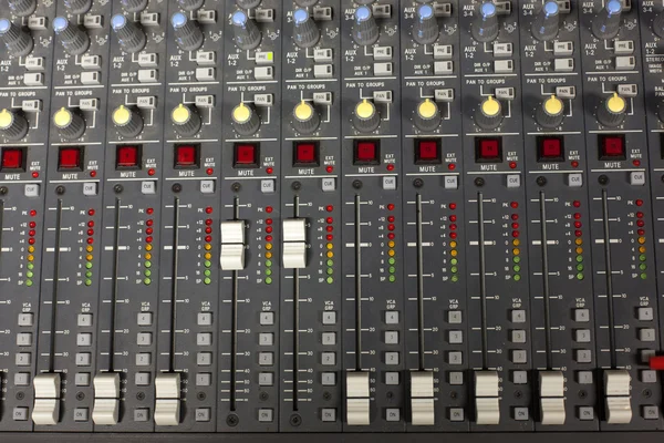 Multitrack fotos de stock, imágenes de Multitrack sin royalties ...