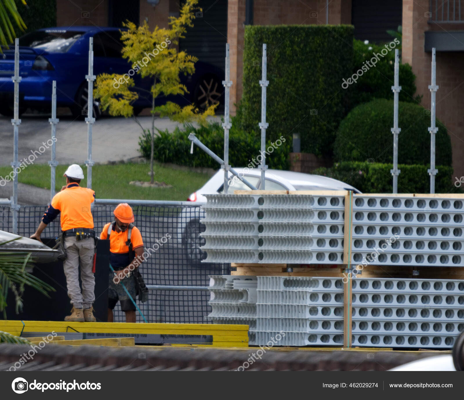 Construction Workers Close Pvc Wall Formwork Supplies New Social ...