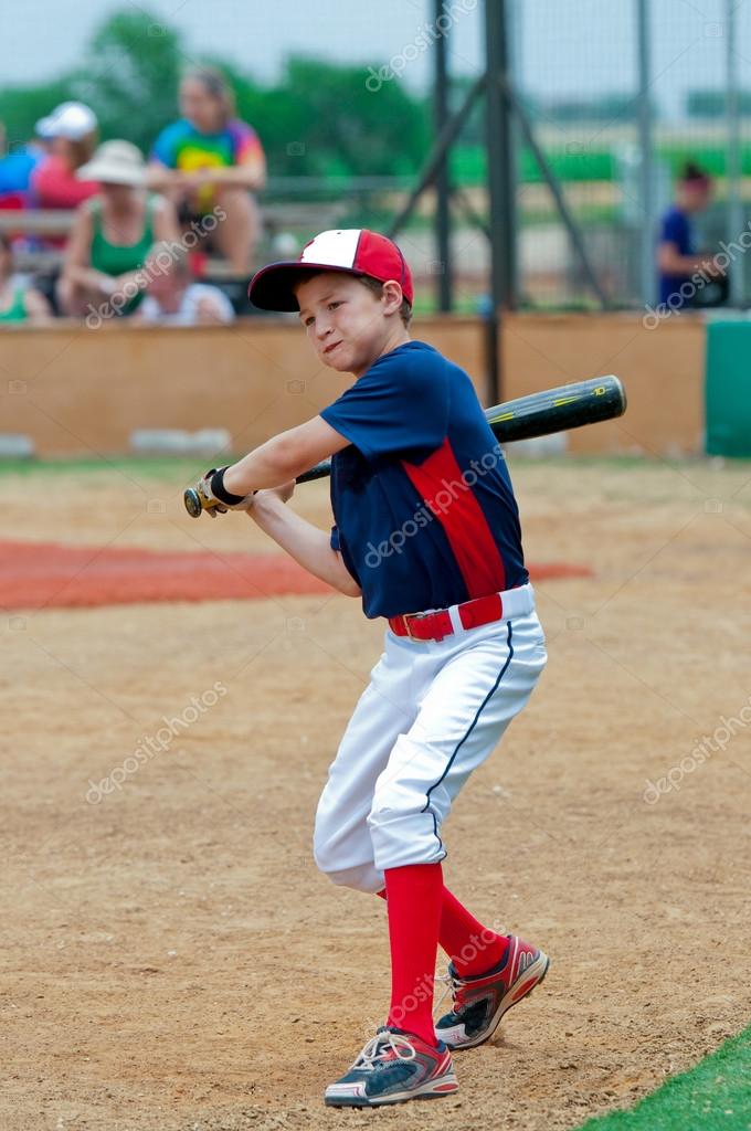 Baseball player getting ready to bat — Stock Photo © tammykayphoto ...