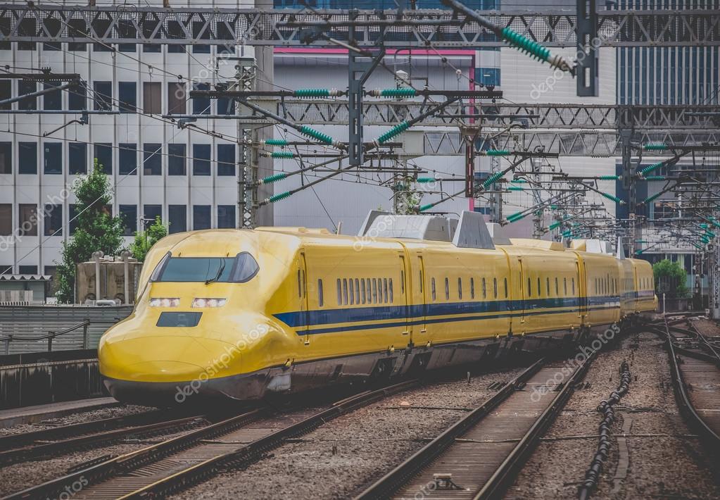 High-speed test train — Stock Editorial Photo © Torsakarin #78750774