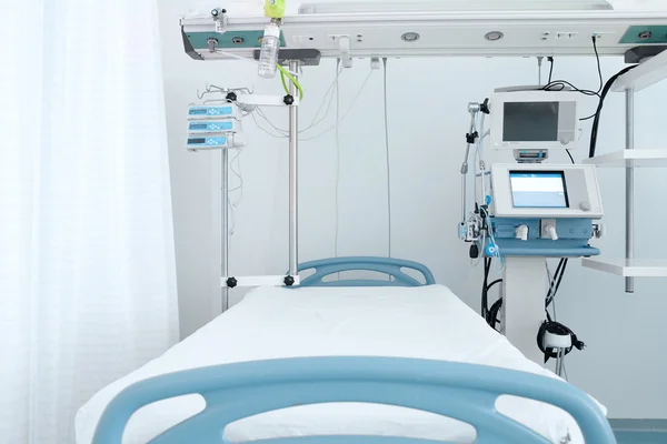 Icu写真素材、ロイヤリティフリーIcu画像|Depositphotos