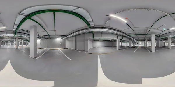 Esf rico completo hdri panorama 360 grados en garaje subterr neo vac o con columnas y marcas de ...