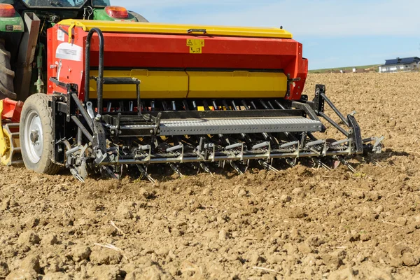 Semoir agricole images libres de droit, photos de Semoir agricole ...