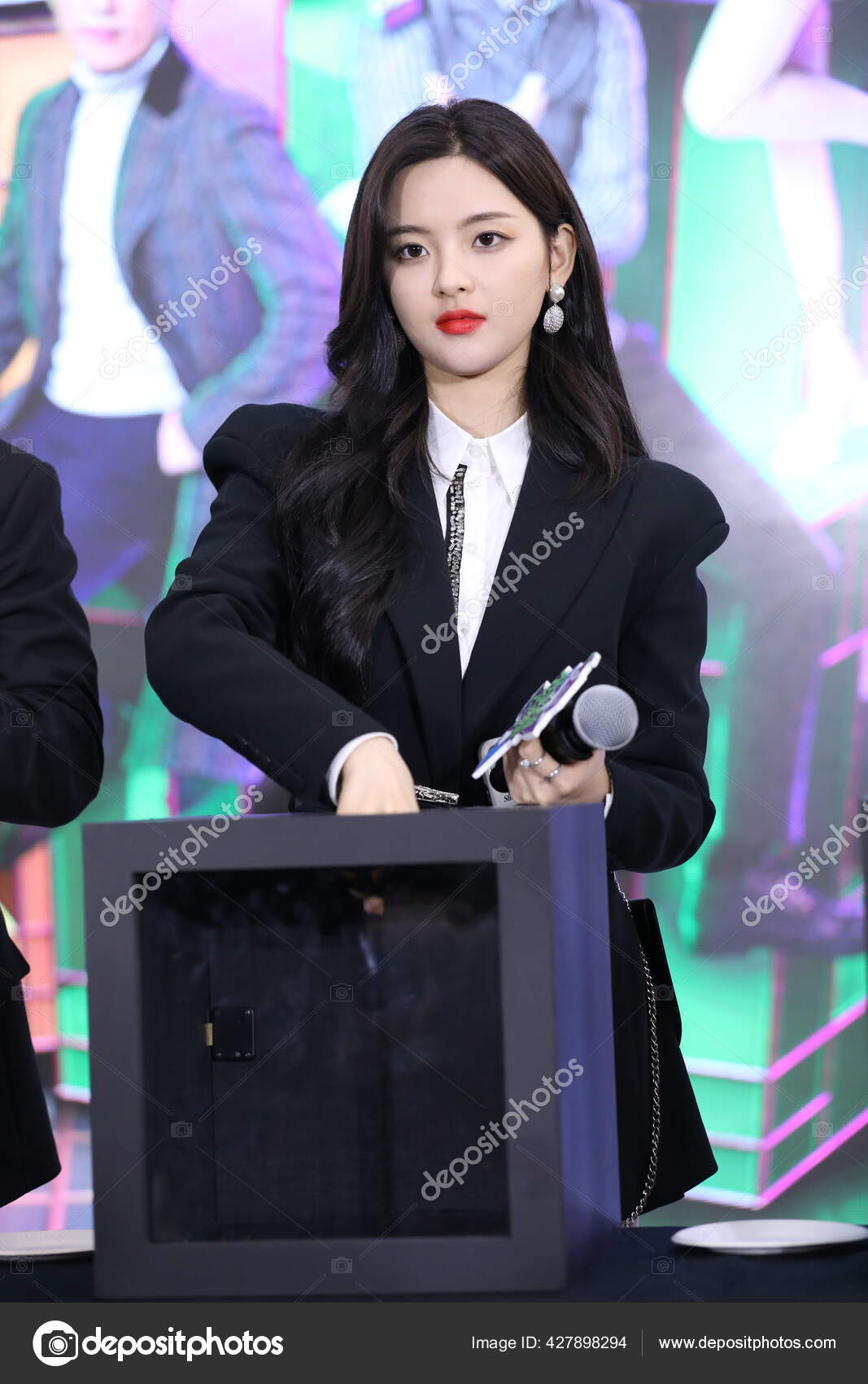 Chinese Actress Singer Yang Chaoyue Attends Press Conference Shanghai ...