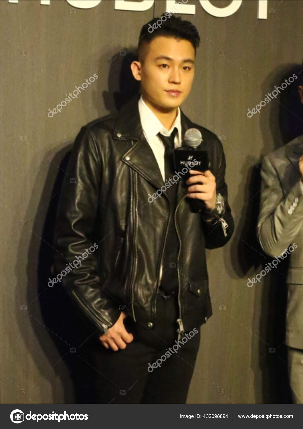 Oho Chinese Actor Singer Shows Activity 40Th Anniversary Celebration ...