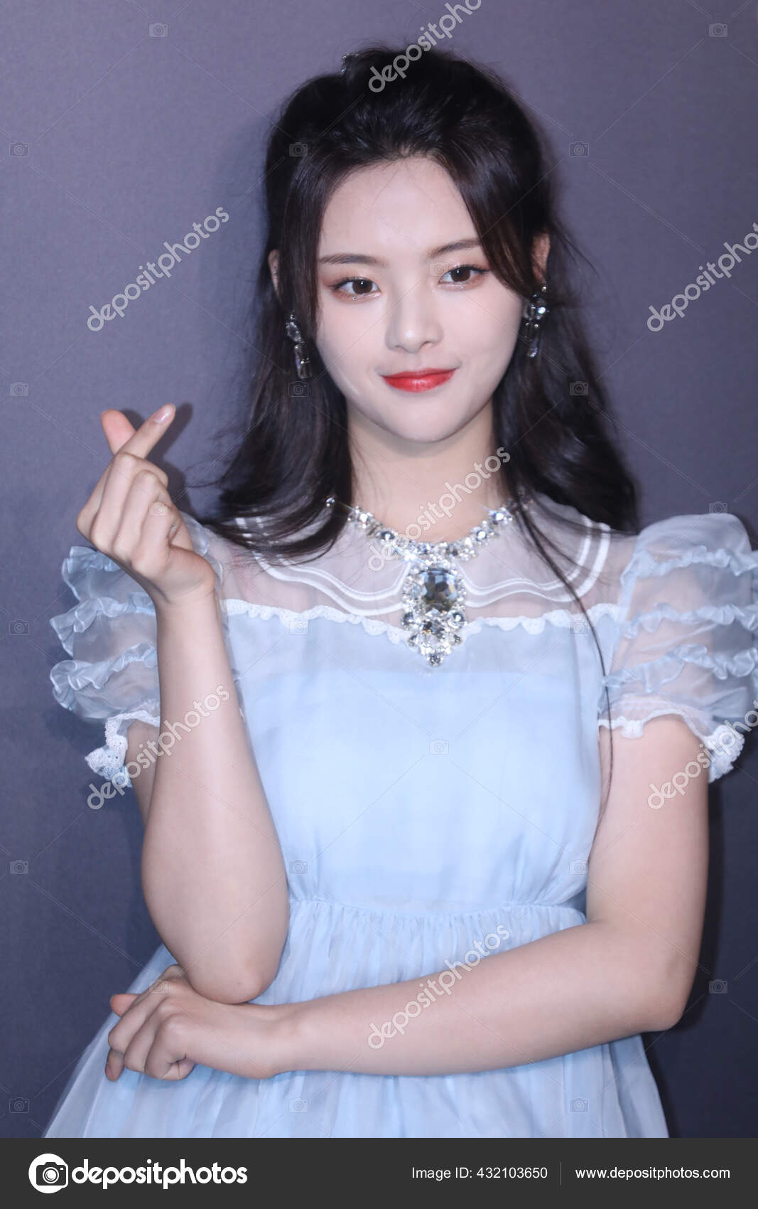 Chinese Actresses Under 25