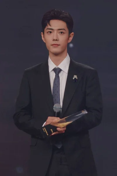 El actor y cantante chino Xiao Zhan, también conocido como Sean Xiao, durante la Ceremonia de ...