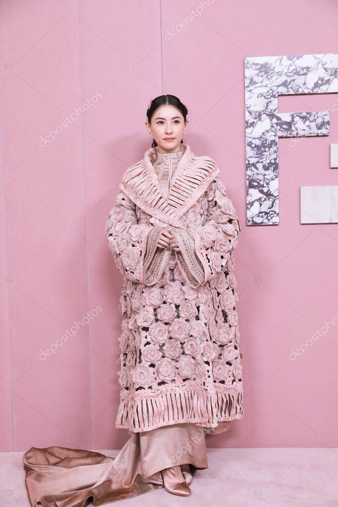 La actriz de Hong Kong y cantante de cantopop Cecilia Cheung Pak-chi ...