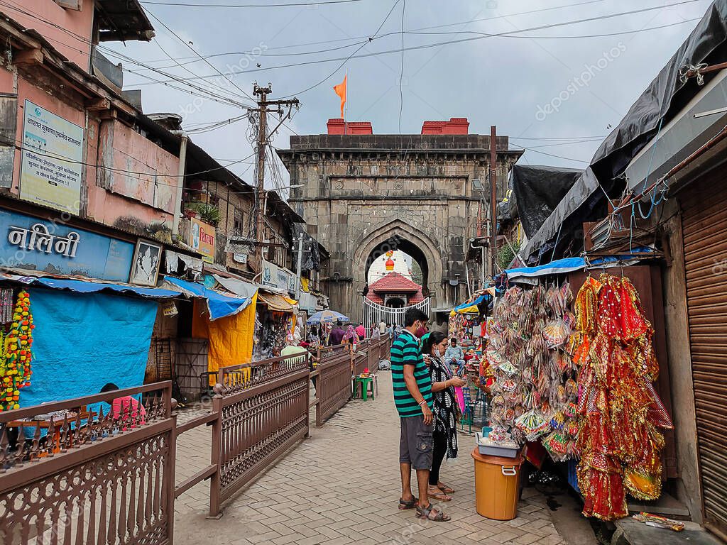 Kolhapur, Maharashtra, India- 10 de octubre de 2020; Foto de stock de la famosa puerta de ...