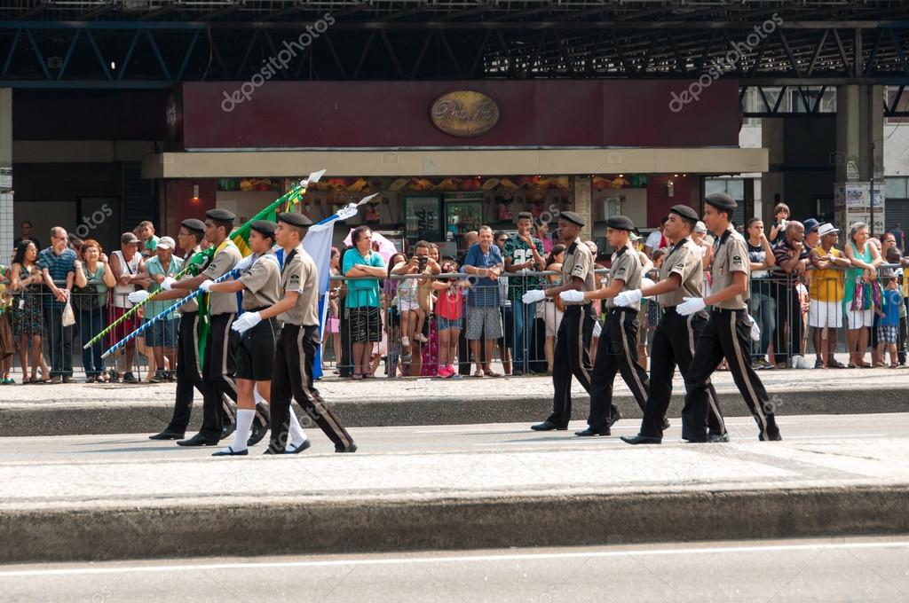 Brazilian Independence Day parade – Stock Editorial Photo © dabldy ...