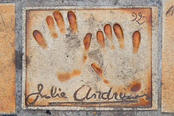 Mark andrews Stock Photos & Royalty-Free Images | Depositphotos