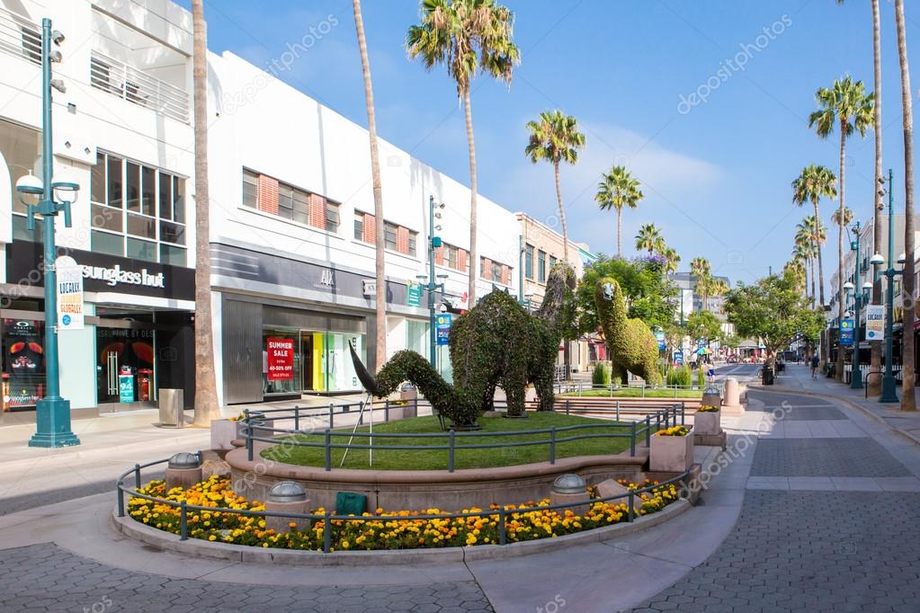 3rd St Promenade in Santa Monica – Stock Editorial Photo © filedimage ...