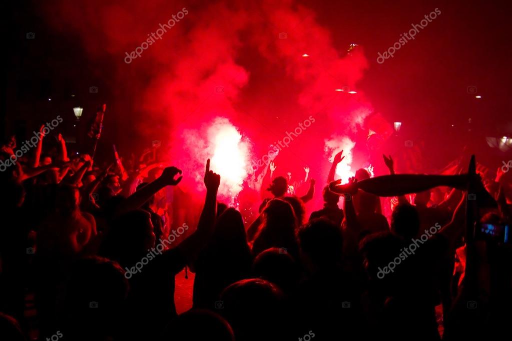 Football hooligans – Stock Editorial Photo © natursports #63883257