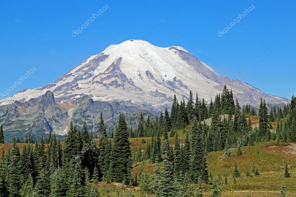 Mount Rainier - volcano Stock Photo by ©kojoty 90912218
