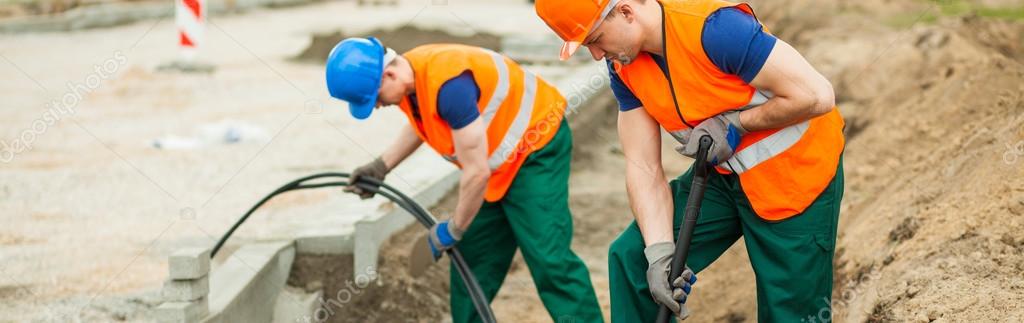 Digging a hole Stock Photos, Royalty Free Digging a hole Images ...