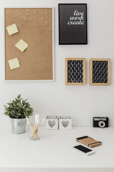 Pin board Stock Photos, Royalty Free Pin board Images | Depositphotos