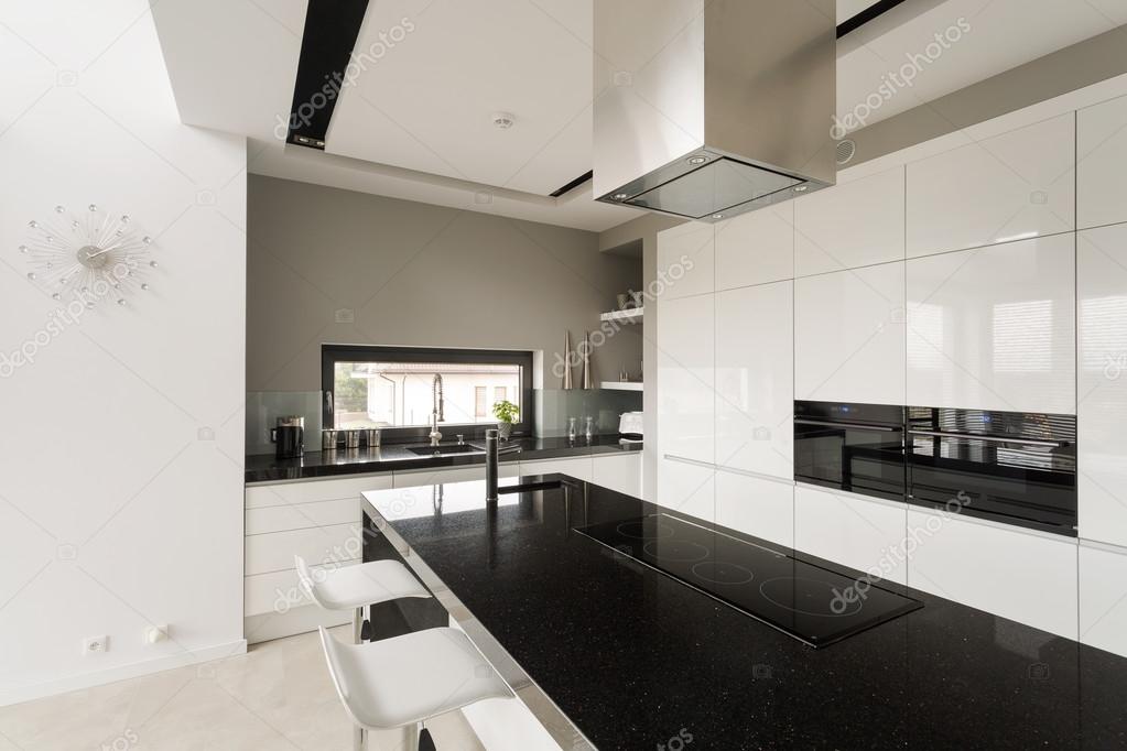 Fancy black and white kitchen Stock Photo by ©photographee.eu 84421822